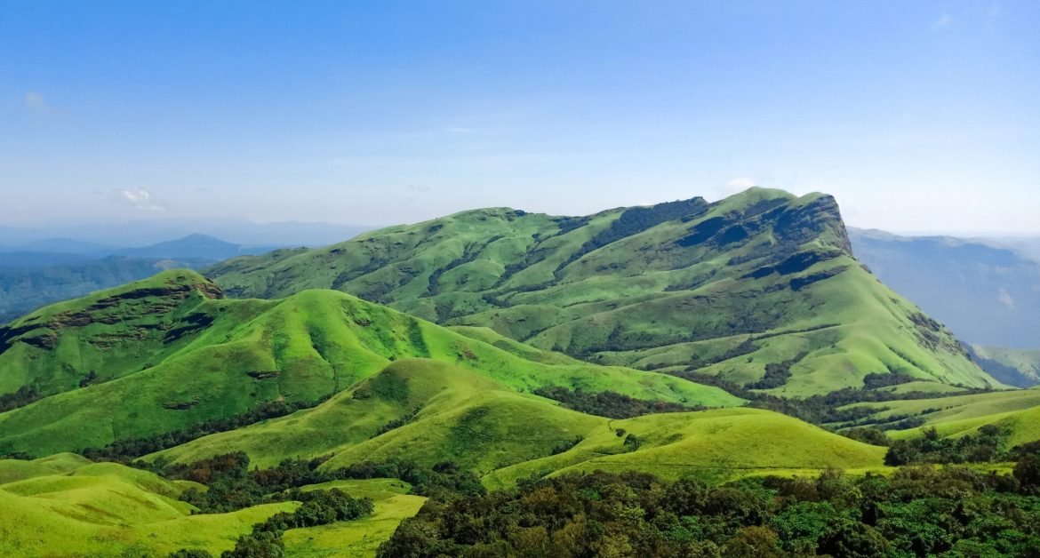 Kudremukh trek: The most beautiful trek in Karnataka - Food Travel Library